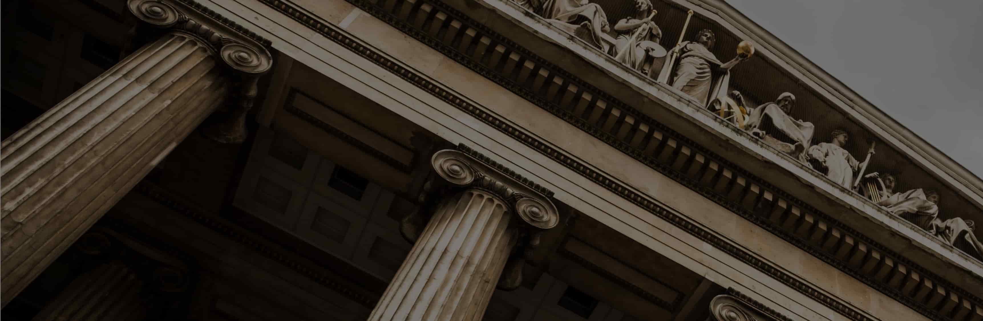 Diferencia entre máster oficial y título propio | UNIE